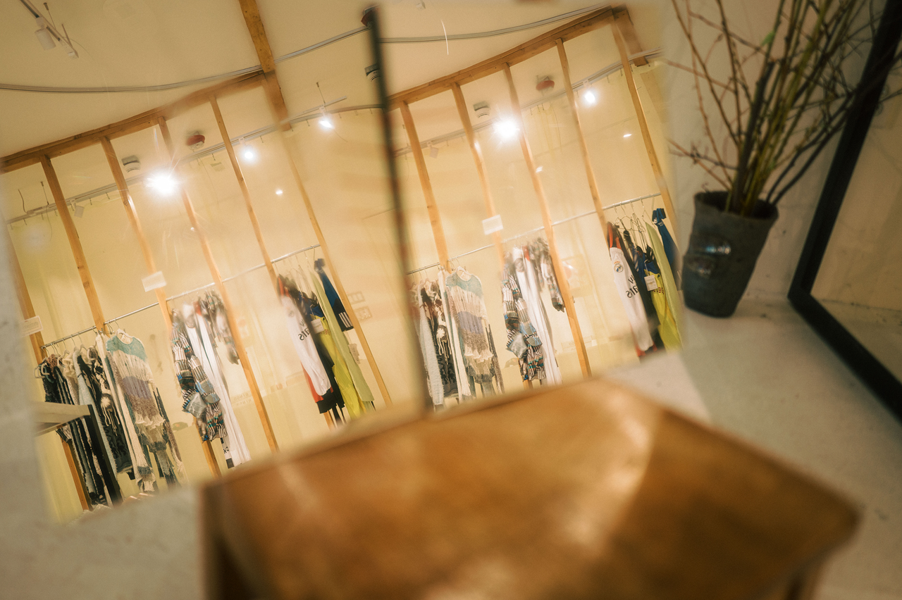 Two Two — Where artists play